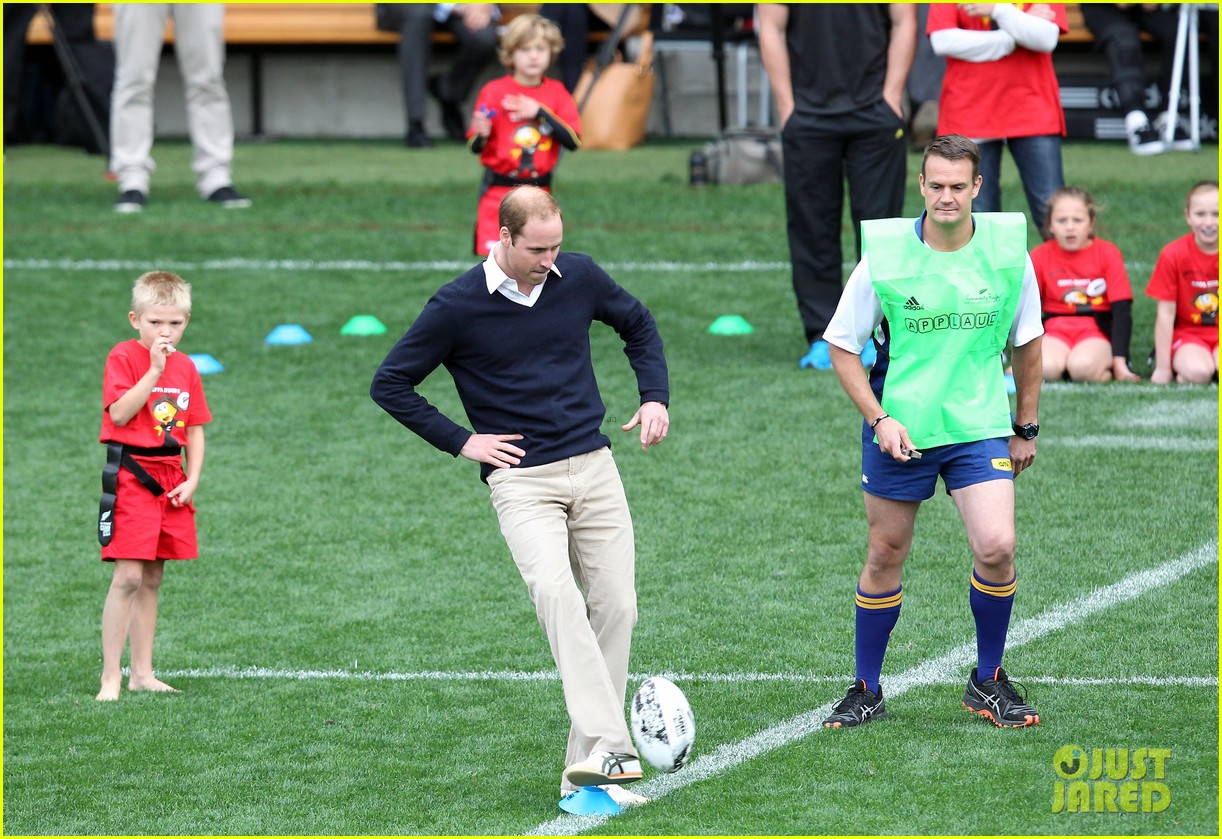 Kate Middleton & Prince William Continue Busy Sunday with Speed Boat ...