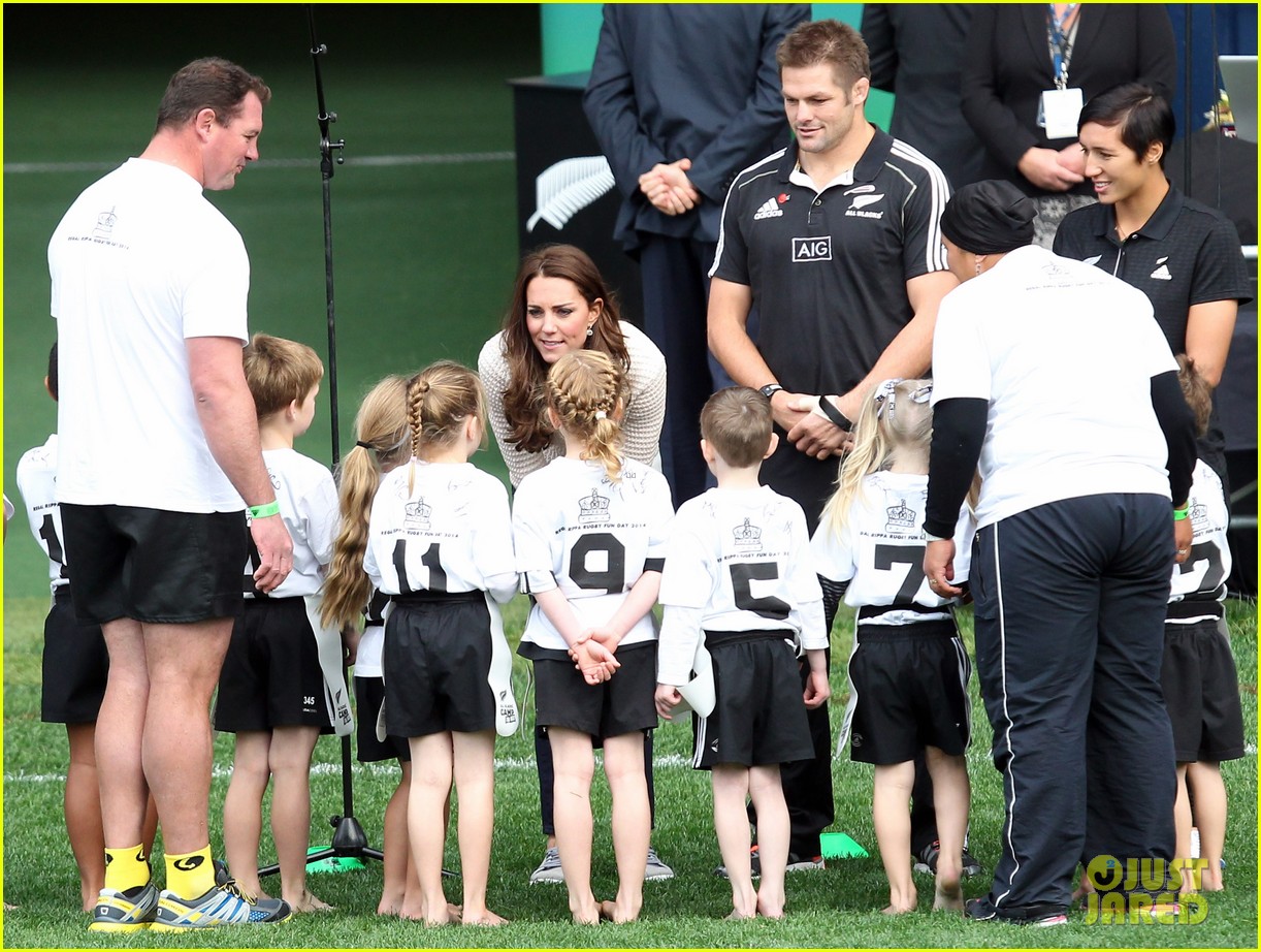 Kate Middleton & Prince William Continue Busy Sunday with Speed Boat ...