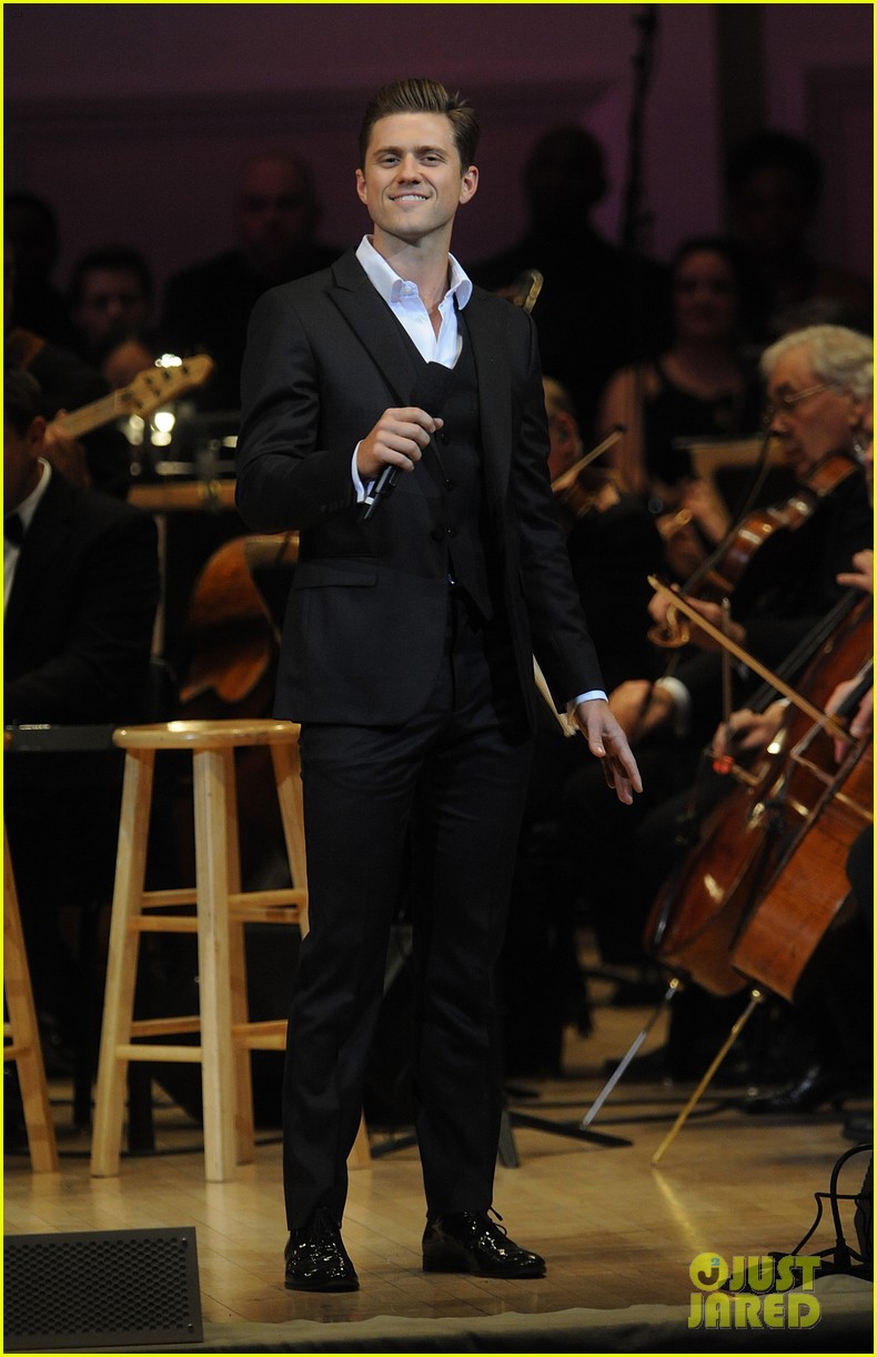 Aaron Tveit & Matthew Morrison Headline a 'Hairspray' Reunion at ...