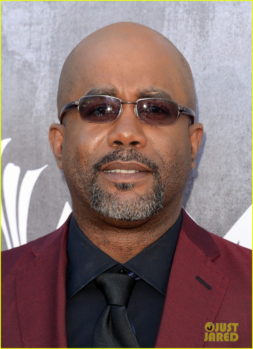 Nominee & Performer Darius Rucker 'Pumped' at ACM Awards 2014!: Photo ...
