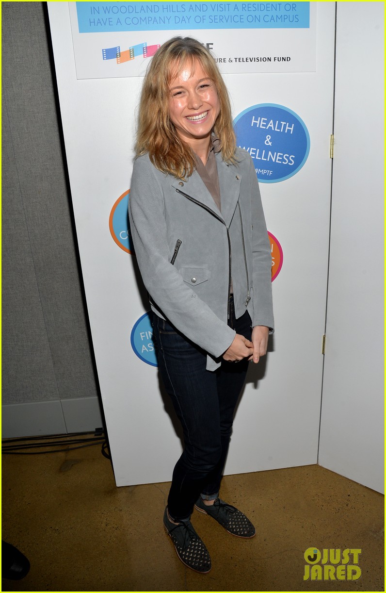 Taylor Schilling & Brie Larson Help Tell 'Reel Stories': Photo 3085379 ...