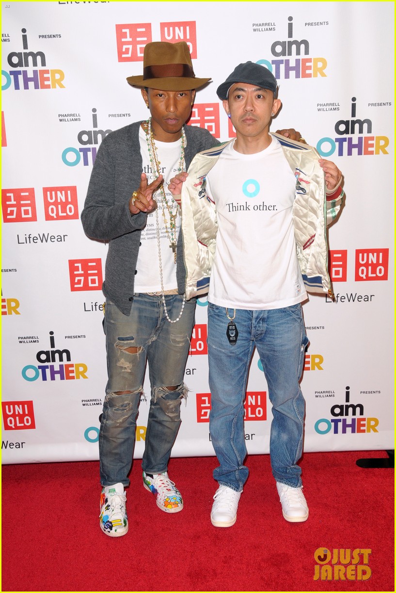 Pharrell Williams Doesn't Disappoint in His Signature Hat at 'I Am ...