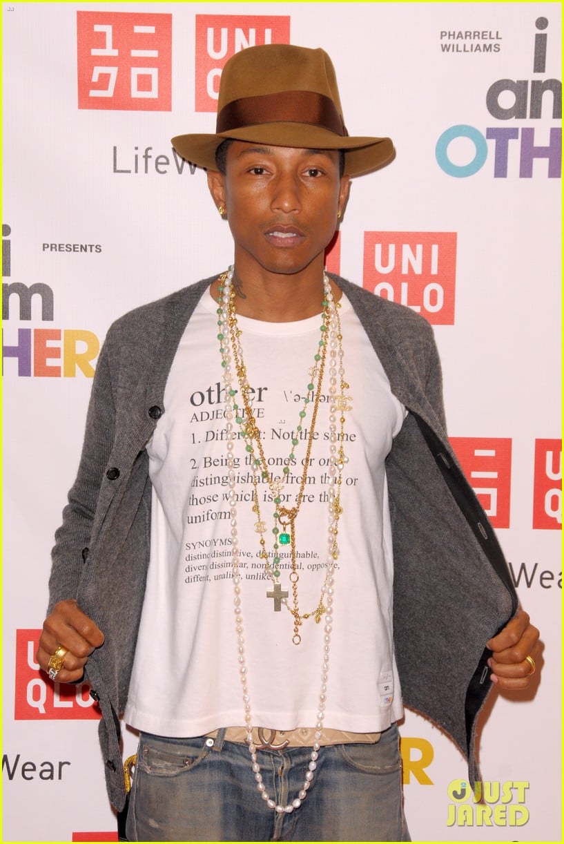 Pharrell Williams Doesn't Disappoint in His Signature Hat at 'I Am ...