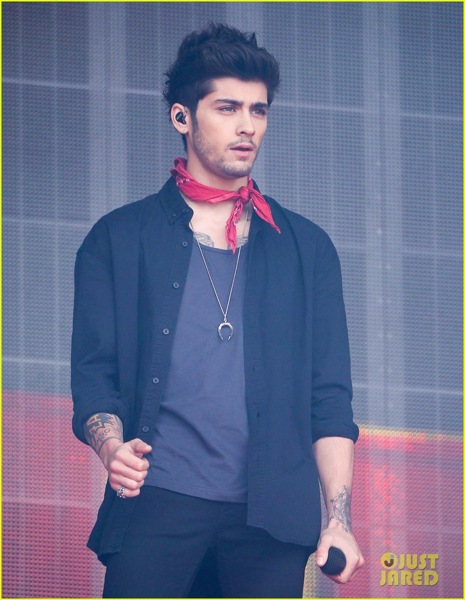 One Direction: Radio 1's Big Weekend Concert Pics!: Photo 3121278 ...