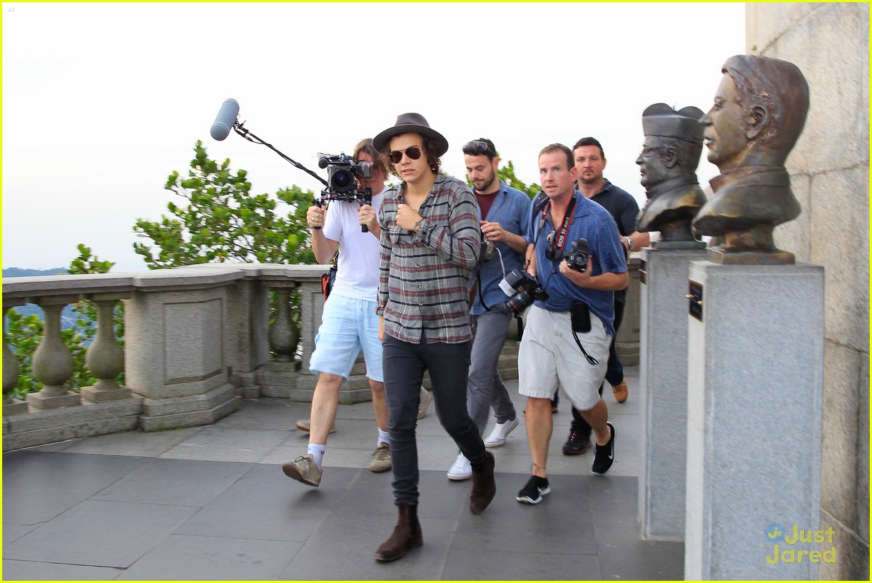 One Direction: Selfies At Christ The Redeemer Statue in Brazil!: Photo ...