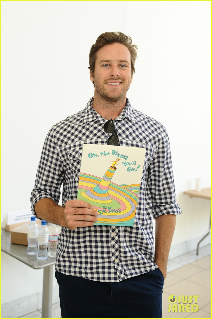 Jessica Alba Makes It a Family Affair at the Hammer Museum!: Photo ...