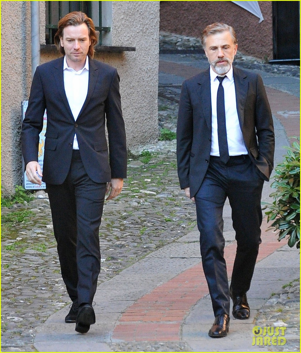 Emily Blunt & Cate Blanchett Film a Watch Commercial in Italy: Photo ...