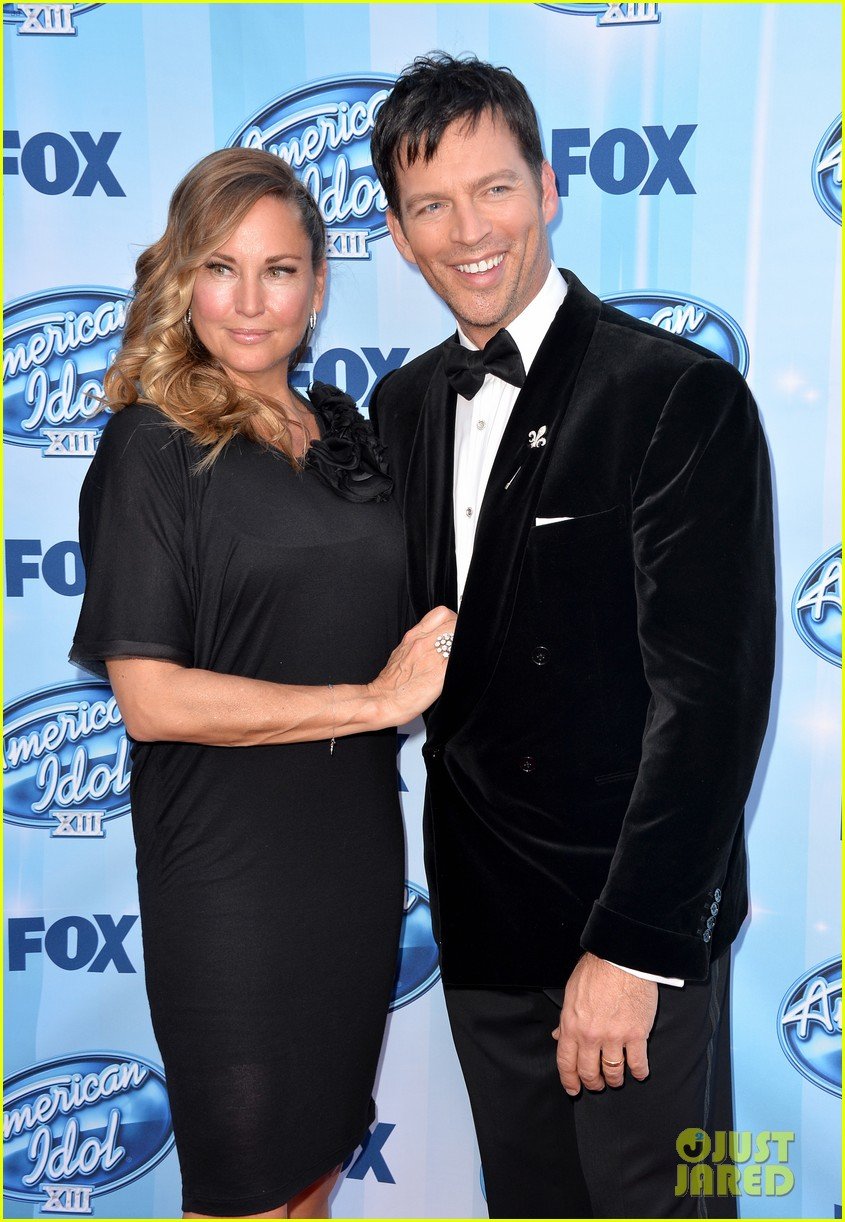 Harry Connick, Jr. Brings Wife Jill Goodacre to 'American Idol' Finale ...