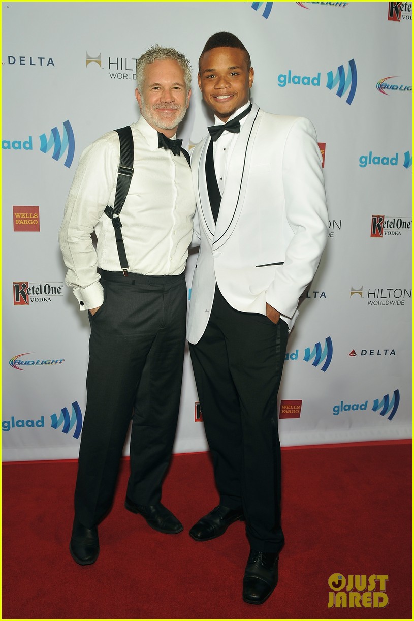 UMass Basketball Player Derrick Gordon Dating CSI Actor Gerald ...