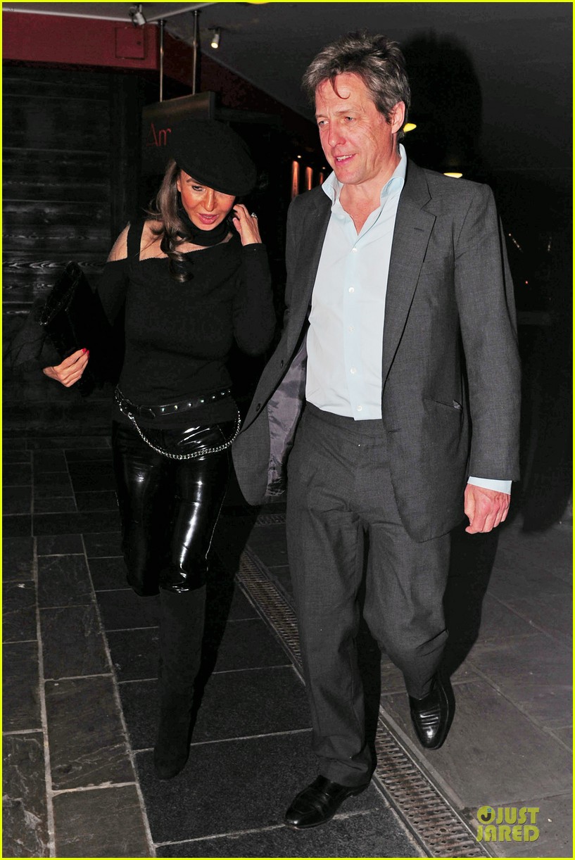 Hugh Grant & Former Girlfriend Elizabeth Hurley Look So Happy to Meet ...