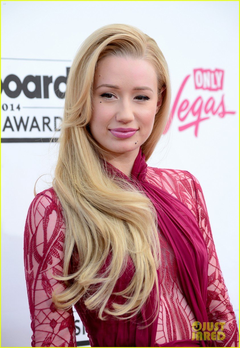 Iggy Azalea Brings Her Beau Nick Young to Billboard Music Awards 2014 ...
