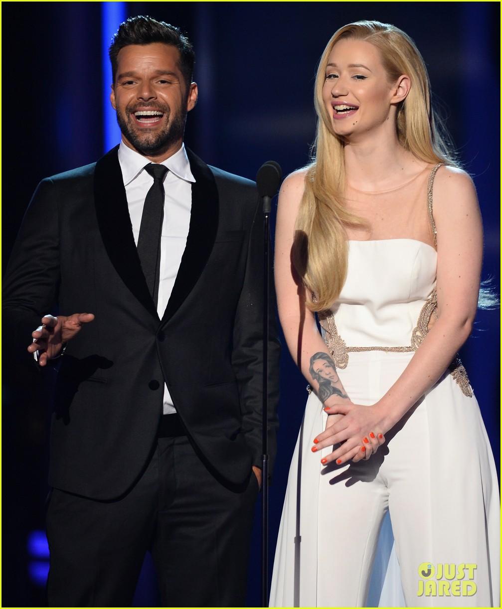 Iggy Azalea Brings Her Beau Nick Young to Billboard Music Awards 2014 ...