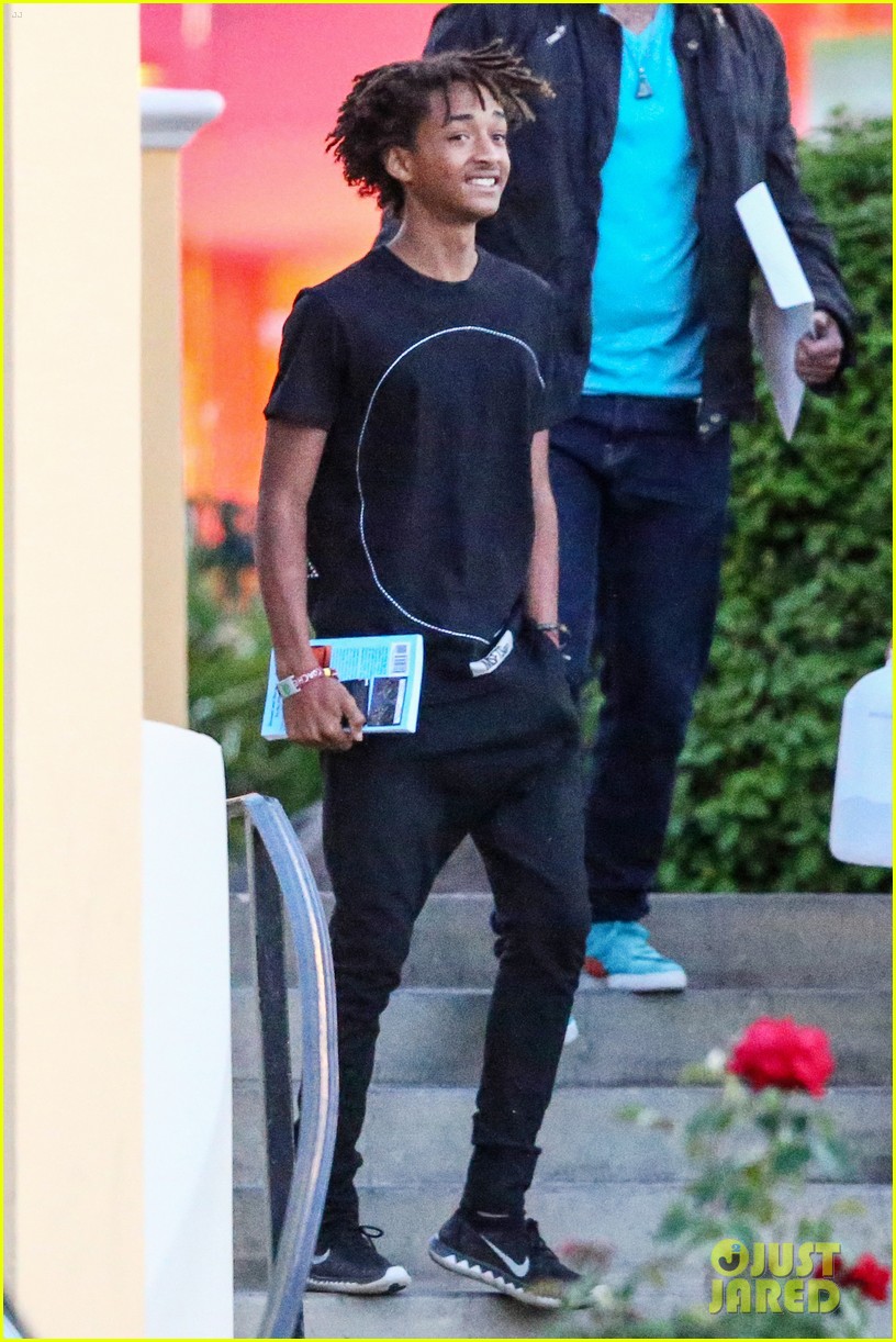 Jaden Smith's Dad Will Smith Helps Fan Announce Her Pregnancy - See the ...