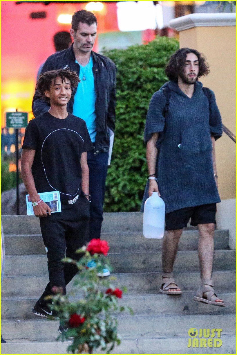 Jaden Smith's Dad Will Smith Helps Fan Announce Her Pregnancy - See the ...