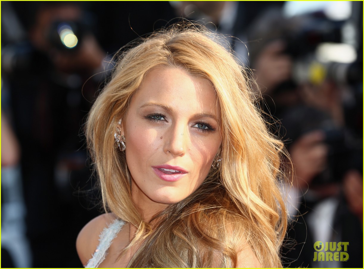 Blake Lively Keeps Her Hands in the Pockets of her Sheer Chanel Couture ...