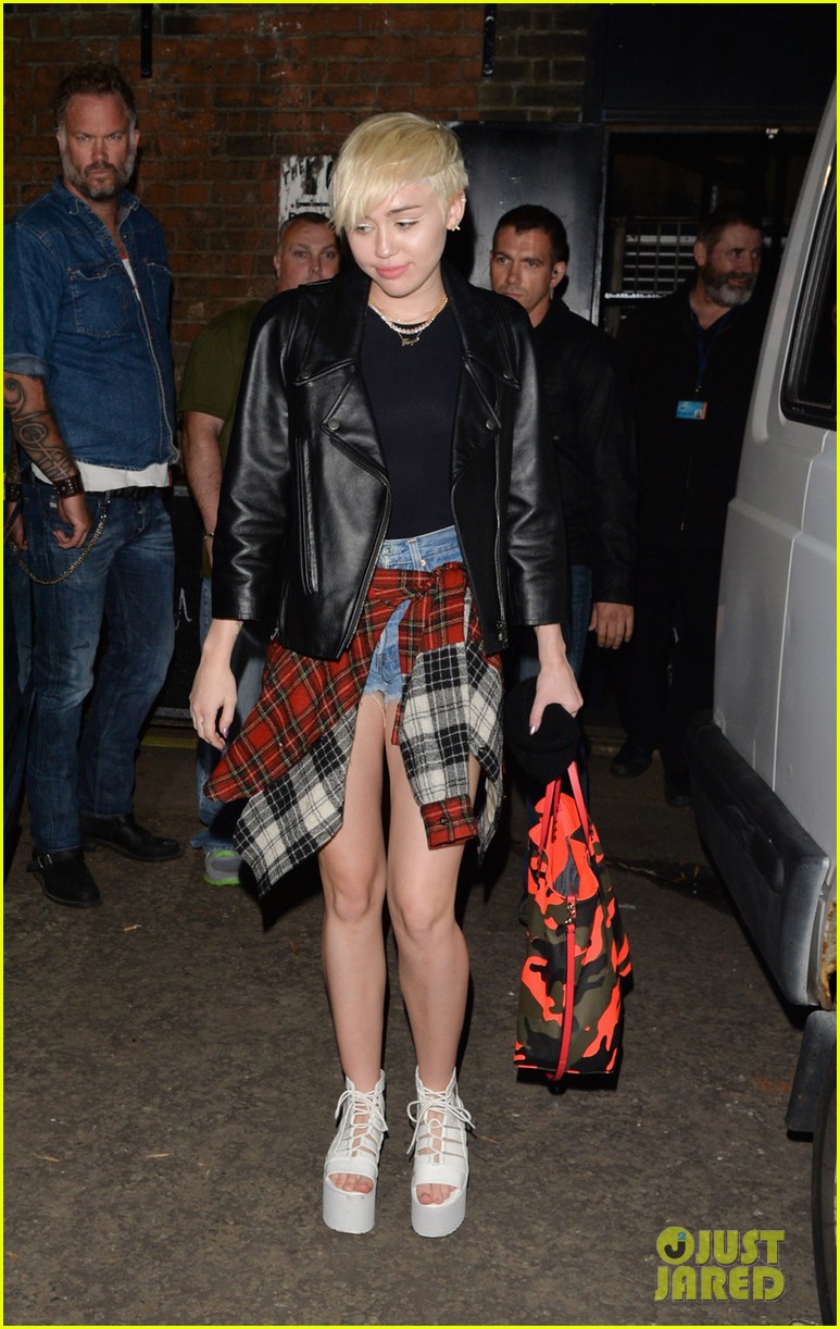 Miley Cyrus Rocks Out at American Hi-Fi Concert in London!: Photo ...