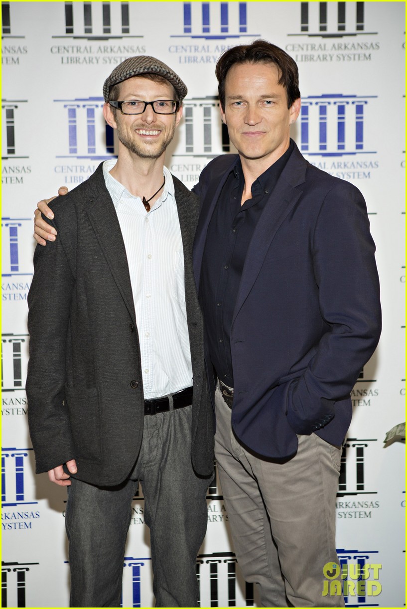 Stephen Moyer Attends 'Devil's Knot' Premiere After Joining Twitter ...