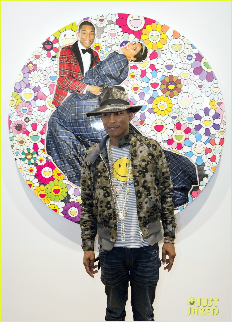 Pharrell Williams Brings 'Happy' Face to Paris Art Gallery Opening!: Photo 3122421 | Pharrell ...