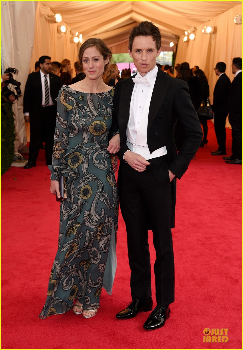 Eddie Redmayne Girlfriend