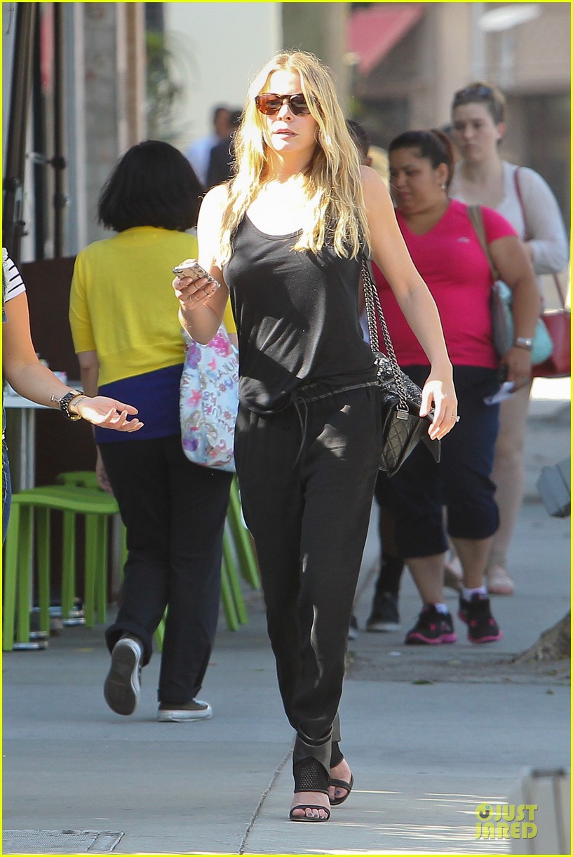 LeAnn Rimes Recreates 'SI' Swimsuit Cover - See the Pic!: Photo 3123551 ...