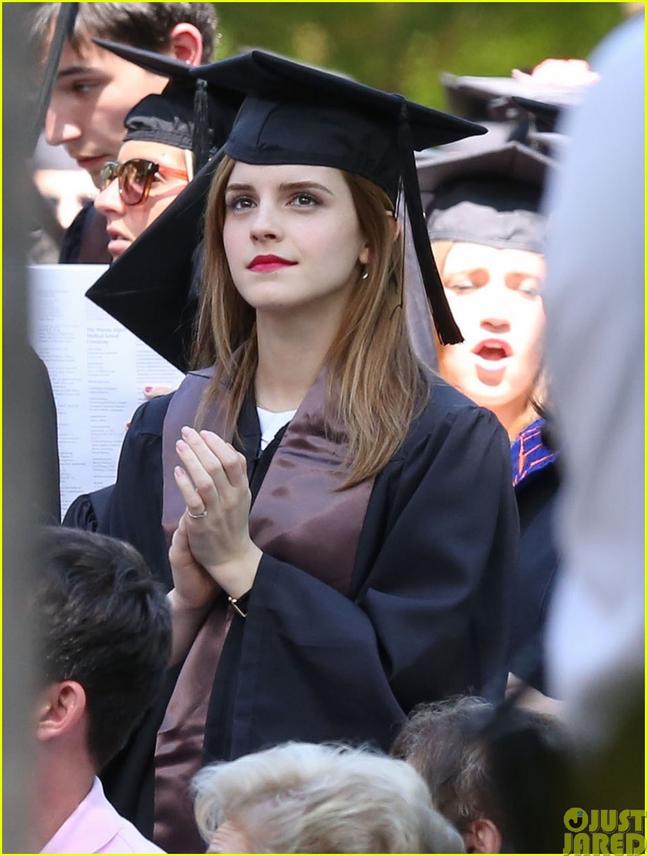 Emma Watson Becomes an Official Brown University Graduate - See the ...