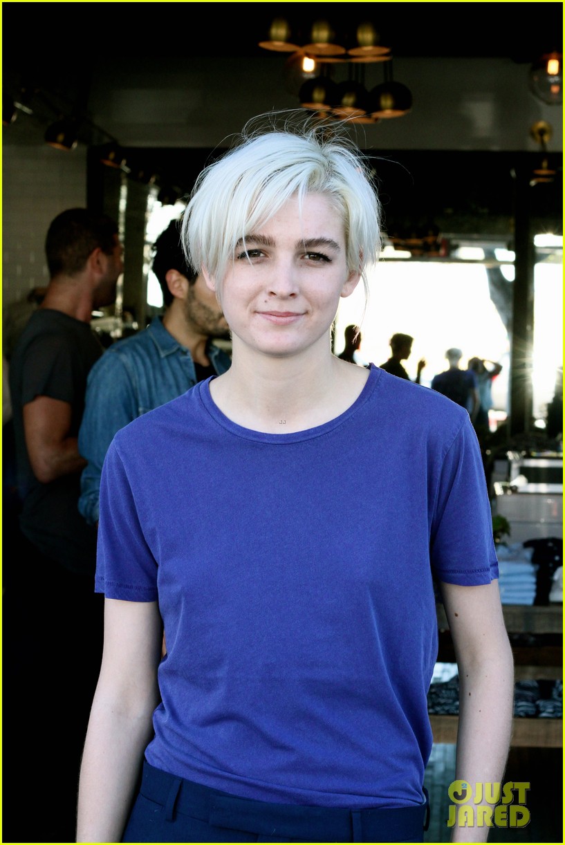 Rumer Willis Checks Out Gant's La Brea Store Opening: Photo 3124801 ...