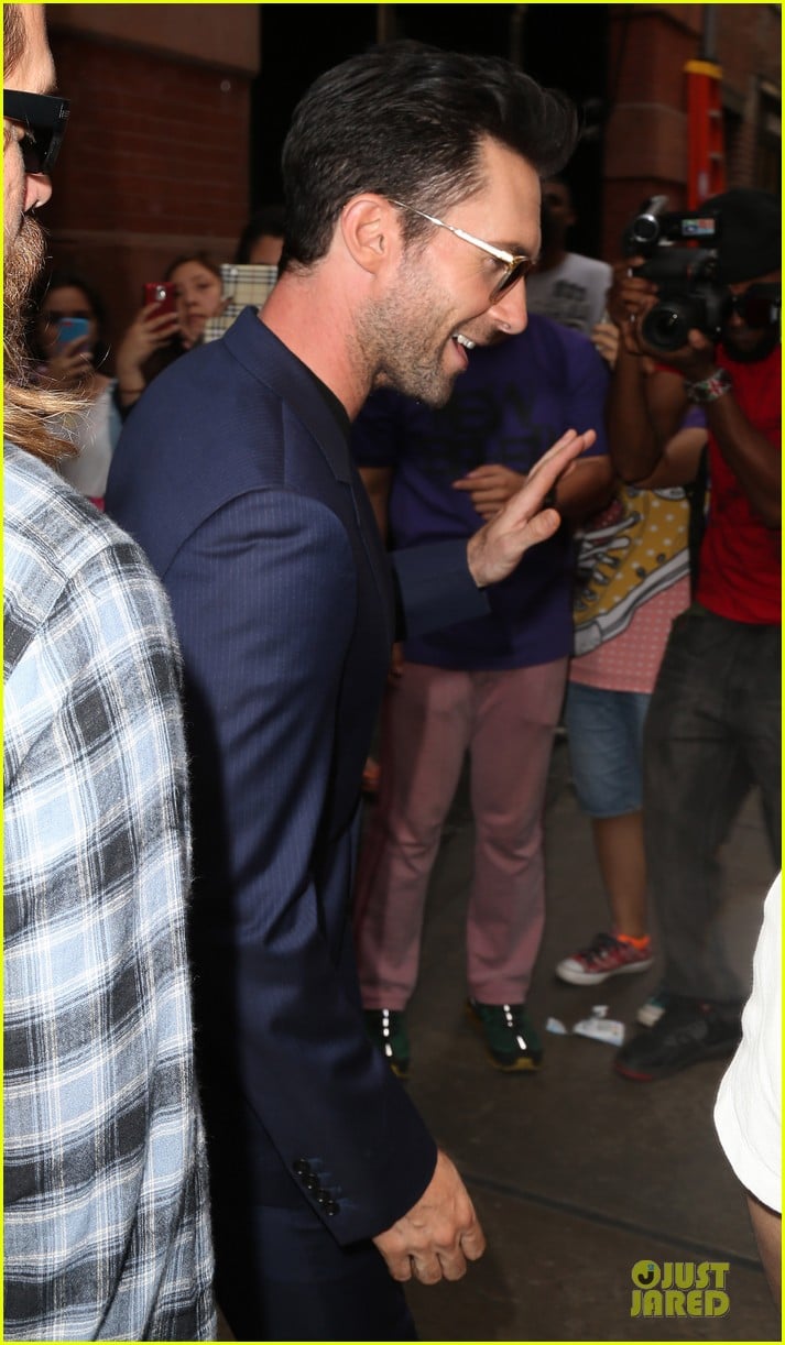 Adam Levine Serenades Us With 'Lost Stars' For 'Begin Again' - Watch ...