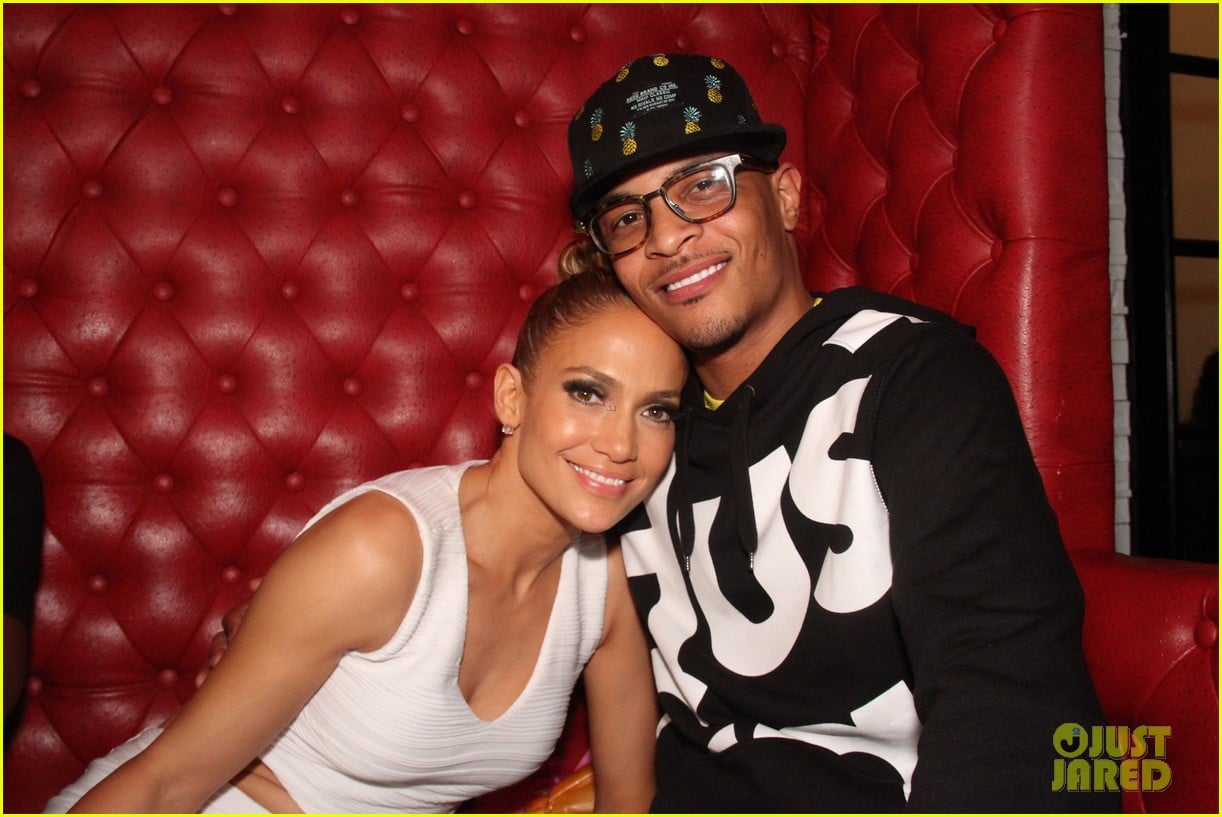 Jennifer Lopez Celebrates Her Hometown Concert with T.I.!: Photo ...