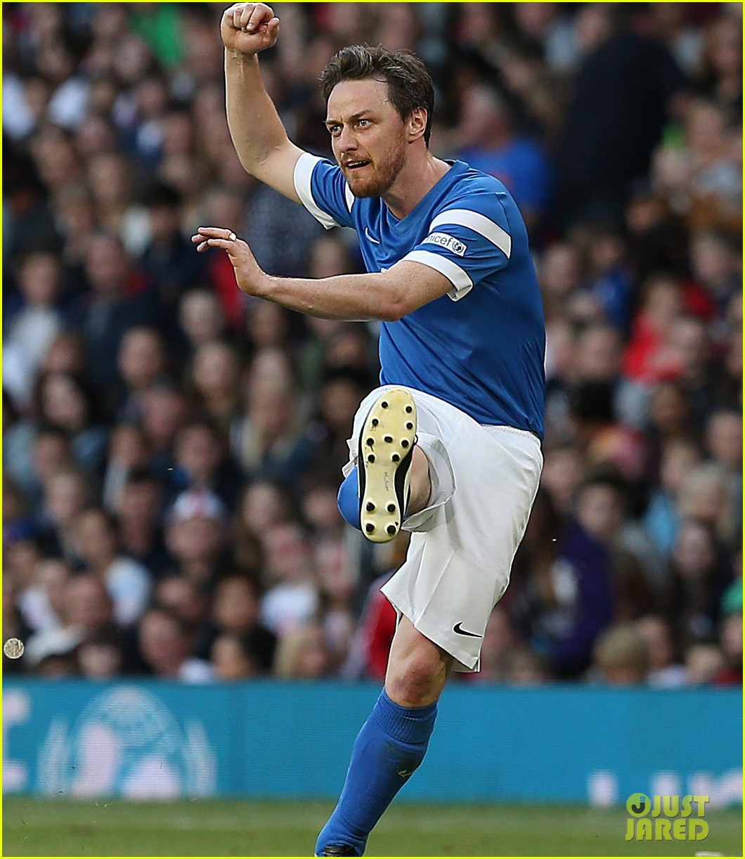 James McAvoy & Jeremy Renner Help Tackle Child Poverty at Soccer Aid ...