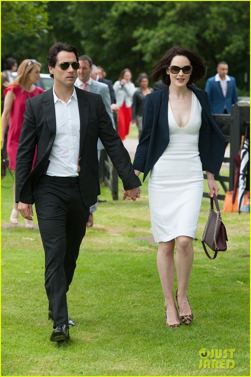 Michelle Dockery & Beau John Dineen Hold Hands at Polo Cup!: Photo ...