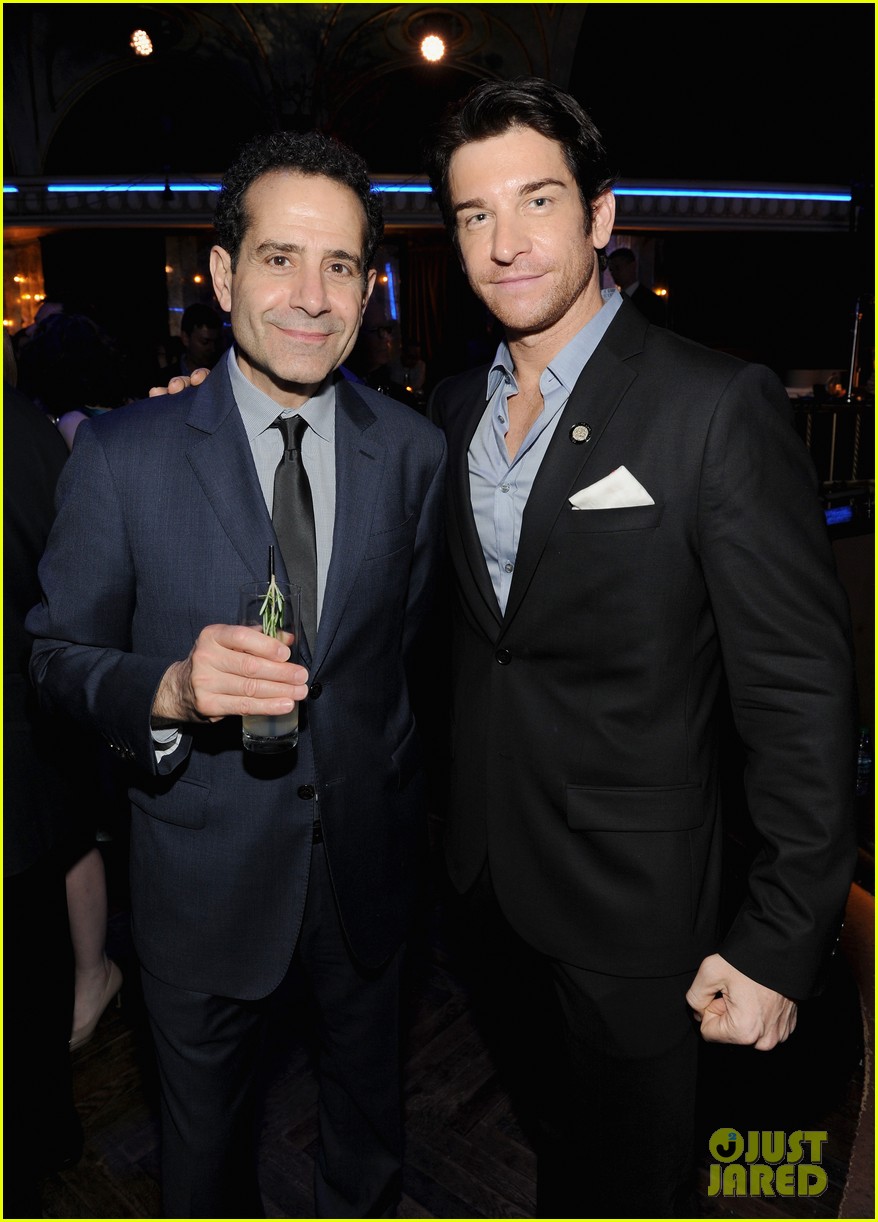 Neil Patrick Harris Pays Tribute to Fiance David Burtka in Drama Desk ...