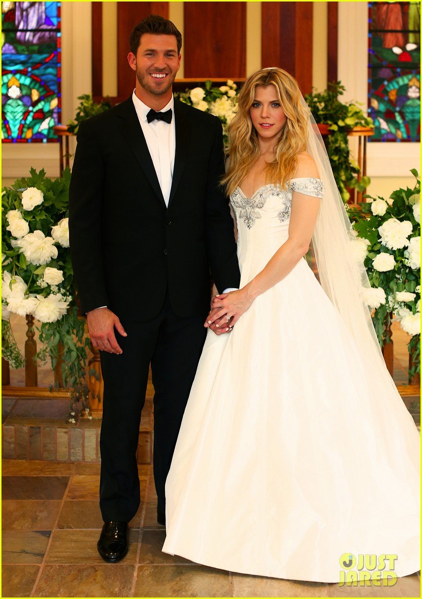 Kimberly Perry & J.P. Arencibia's Wedding Photos Revealed!: Photo ...