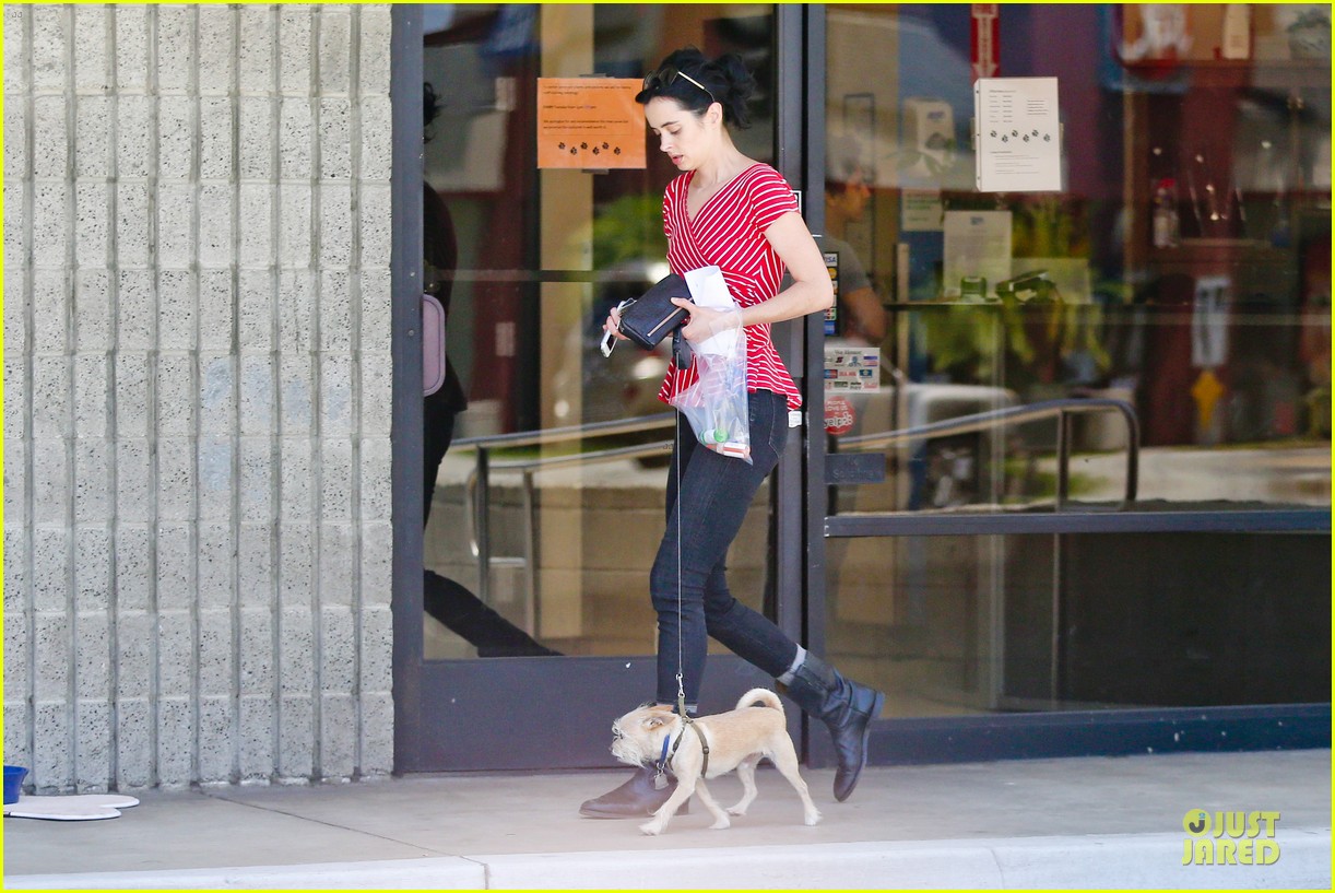 Krysten Ritter Definitely Has a Lovely Buddy in Her Life!: Photo ...