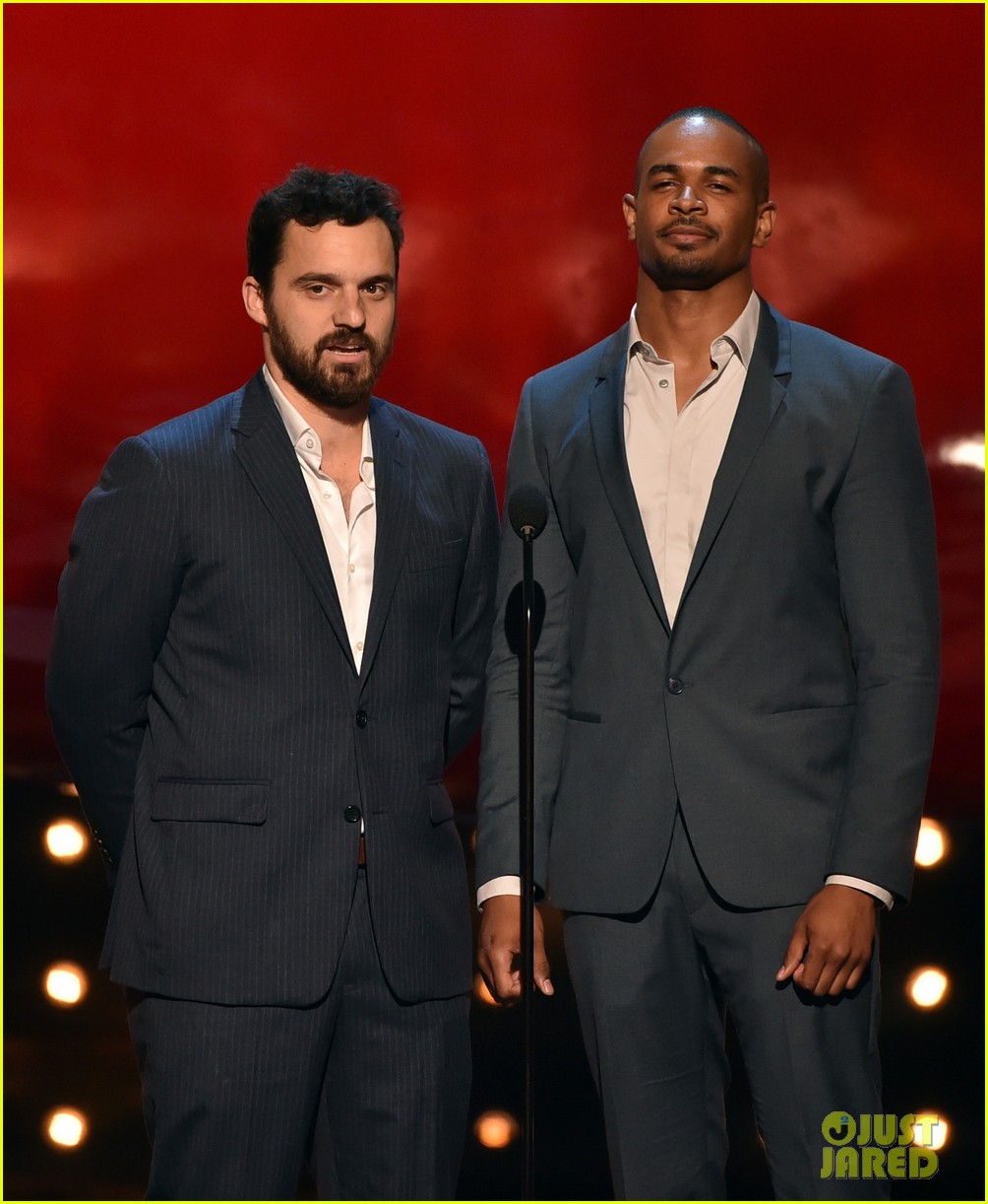 Andy Samberg & Kevin Hart Take Home Some Antlers from Spike Guys ...