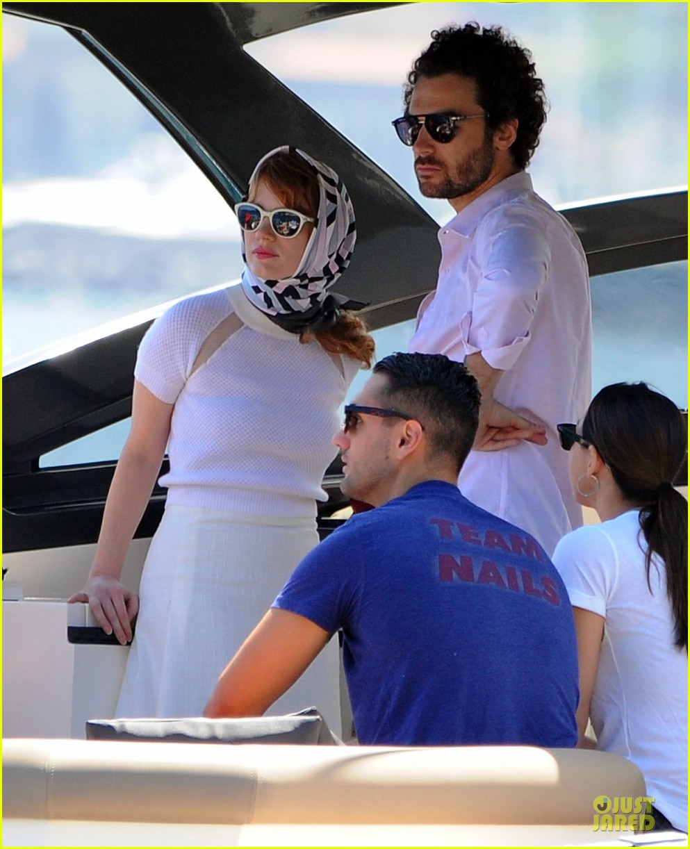 Jessica Chastain & Boyfriend Gian Luca Passi De Preposulo Continue ...