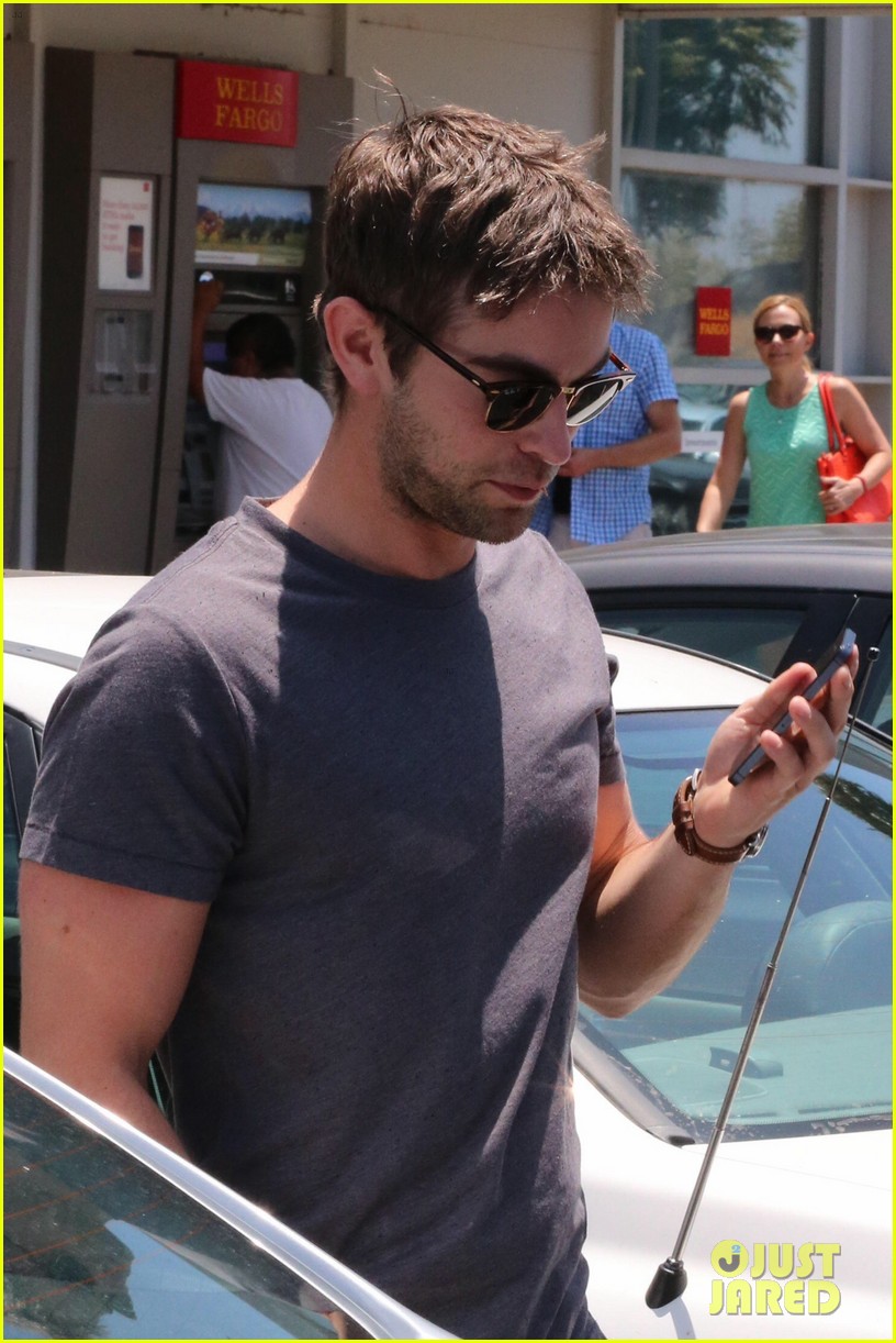 Chace Crawford Steps Out Looking Hot on Fourth of July: Photo 3149673 ...