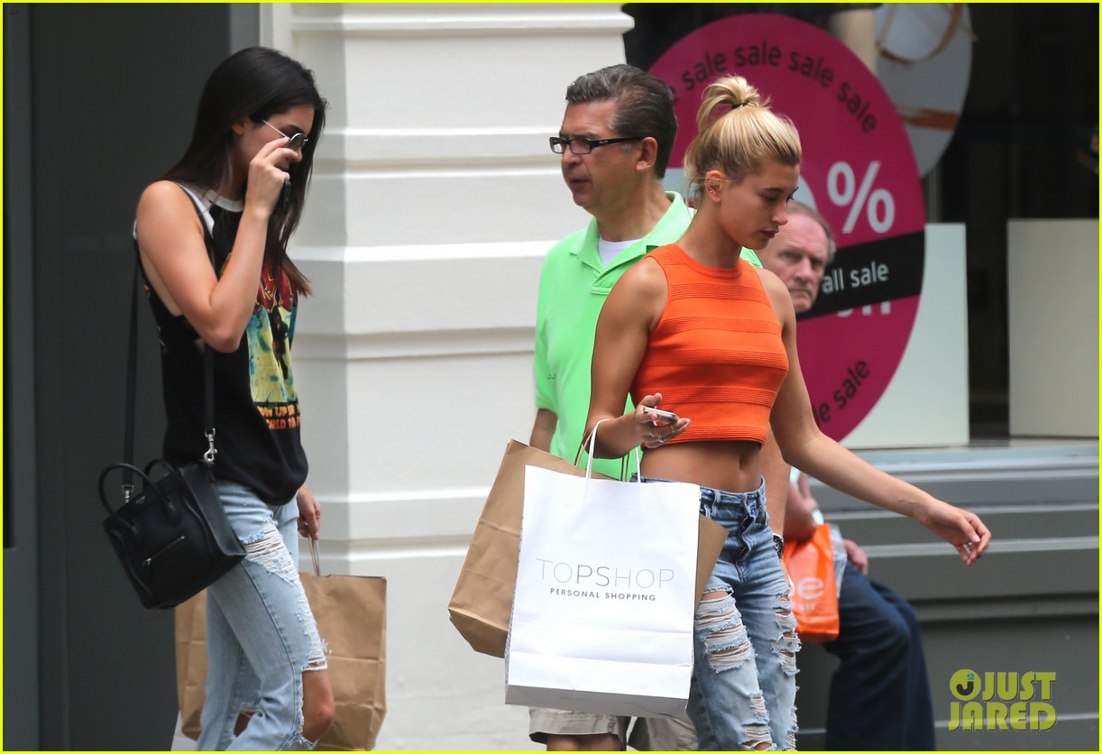 Kendall & Kylie Jenner's Ghostwriter Maya Sloan: 'People Are Trying to ...