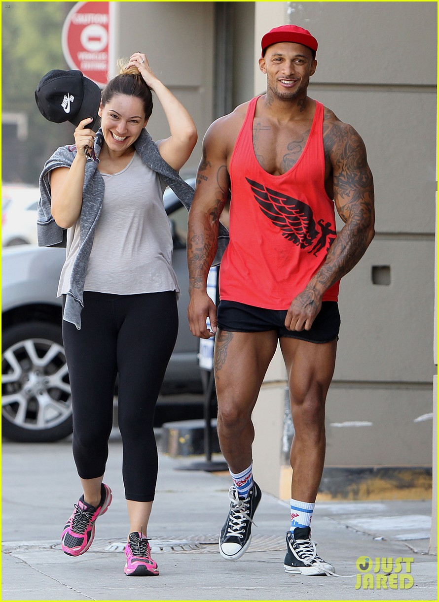 Photo: kelly brook fiance david mcintosh should always go shirtless 05 ...