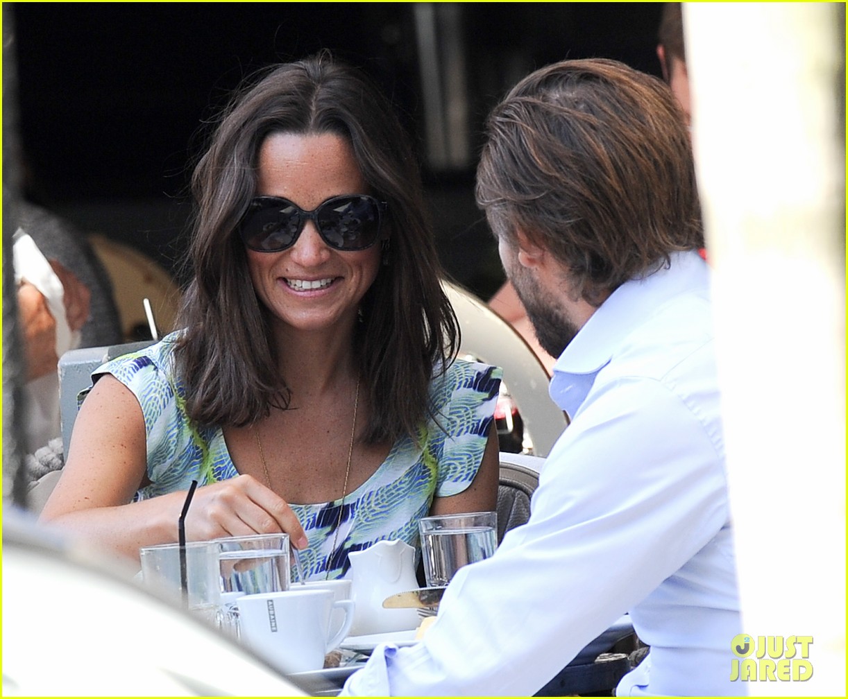 Pippa Middleton's Handsome Pal Sure Can Make Her Laugh!: Photo 3149165 ...
