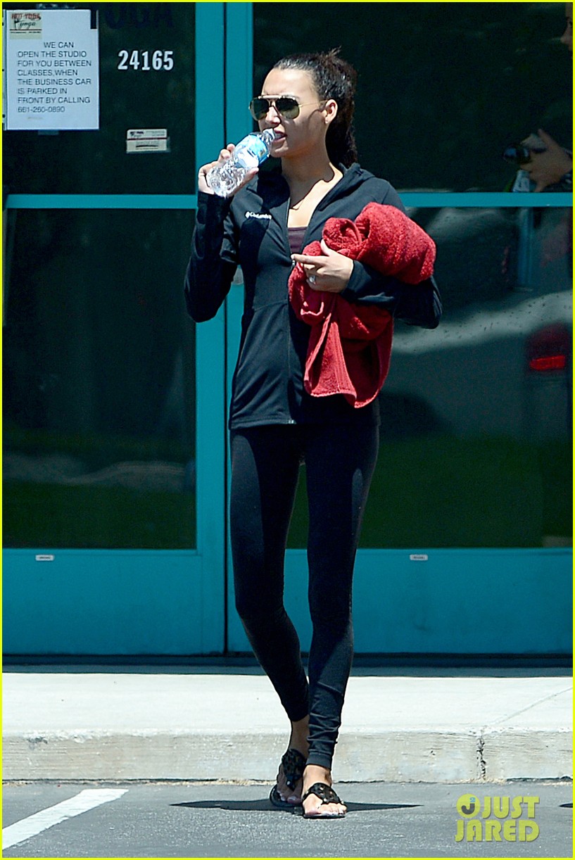 Newlyweds Naya Rivera & Ryan Dorsey Kiss, Look So in Love in Los ...