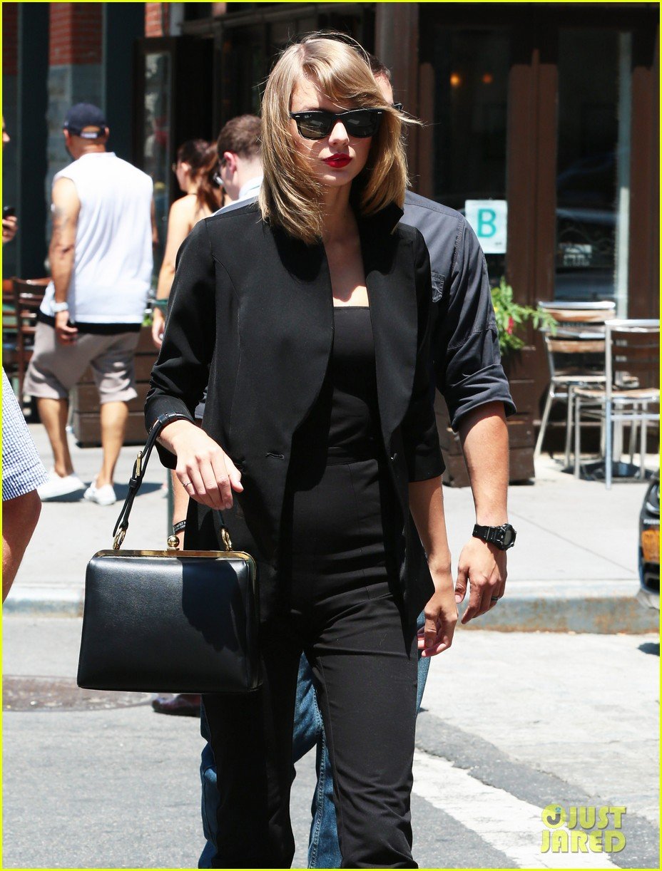 Taylor Swift Would Have Been 'Amazing' in a 'Pitch Perfect 2' Cameo ...