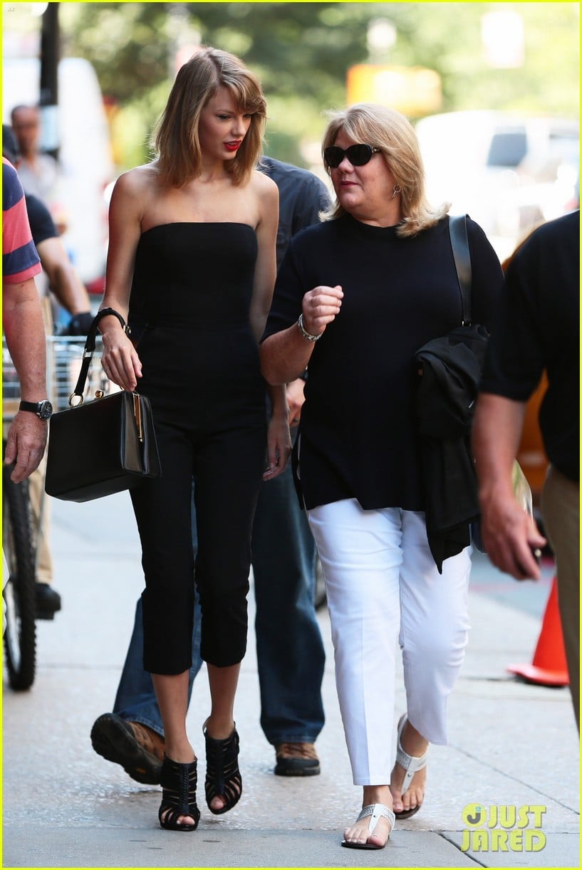 Taylor Swift Would Have Been 'Amazing' in a 'Pitch Perfect 2' Cameo ...