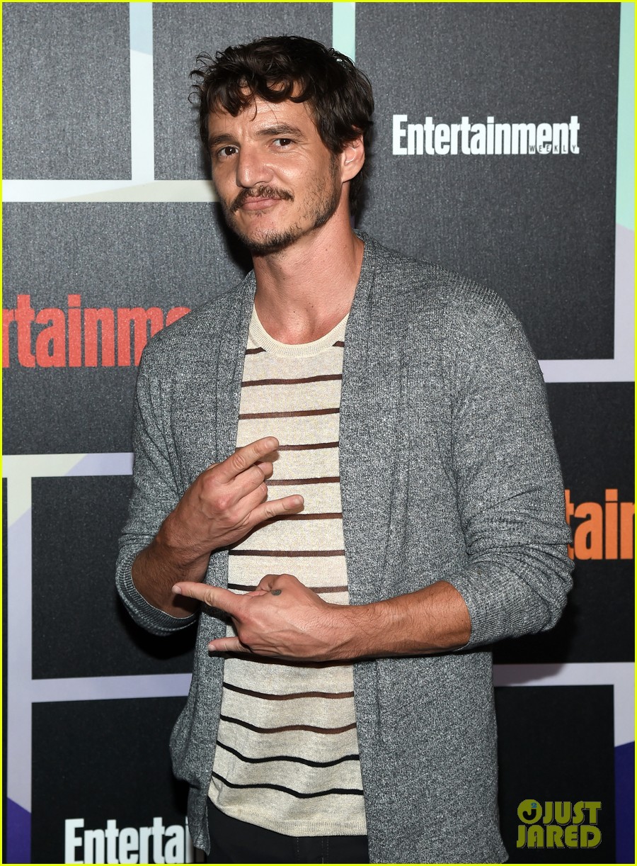 'Game of Thrones' Ladies Make a Stylish Entrance to the Entertainment ...