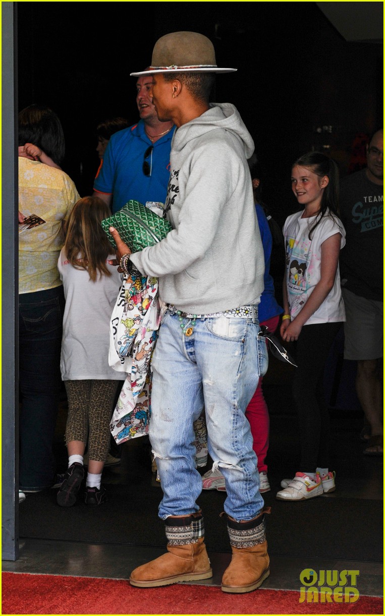 Pharrell Williams Never Thought 'Happy' Would Give Him Any Sort of ...