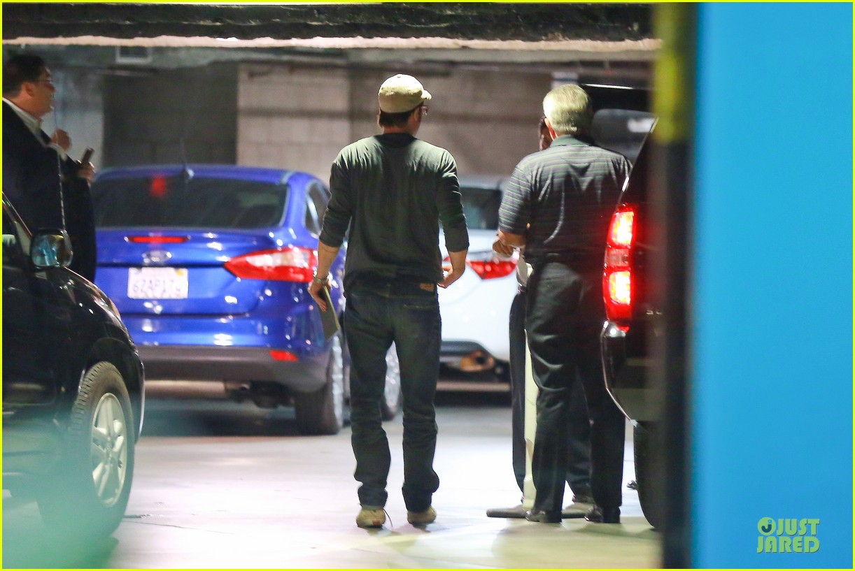 Brad Pitt Brings Dad William to Private 'Fury' Screening: Photo 3174164 ...