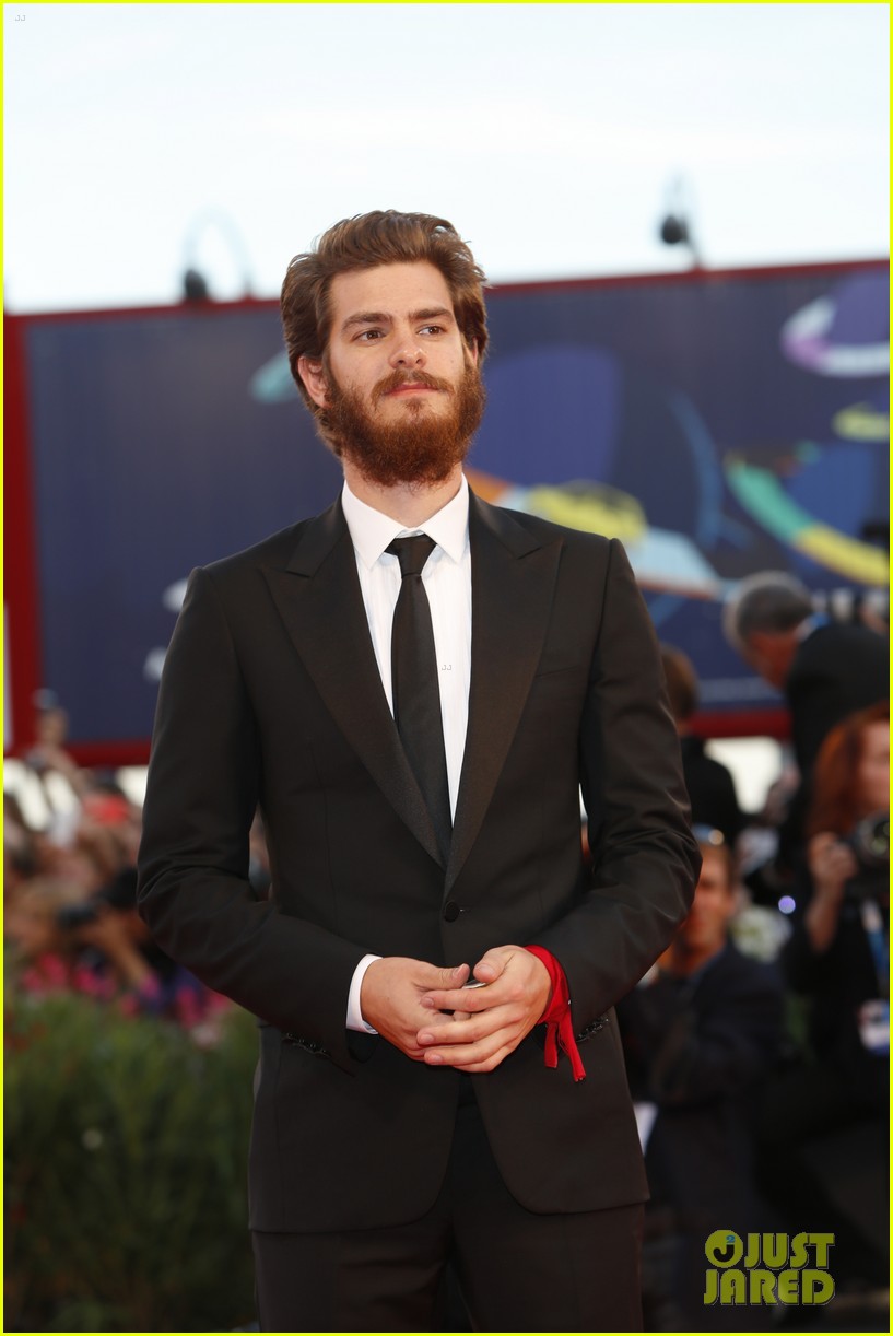 Andrew Garfield & His Bushy Beard Premiere '99 Homes' In Venice: Photo ...