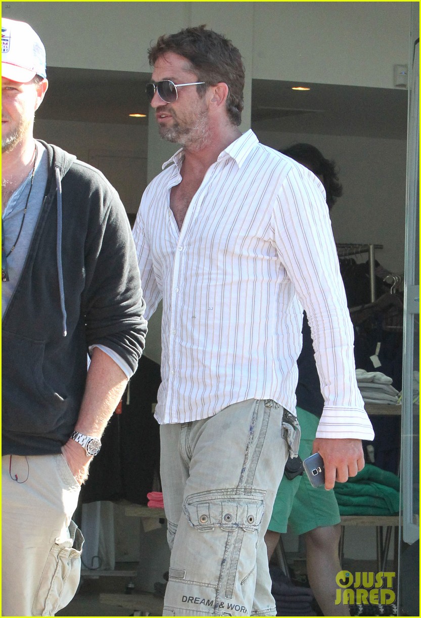 Gerard Butler Shows Off Chest Hair While Shopping in Malibu: Photo ...