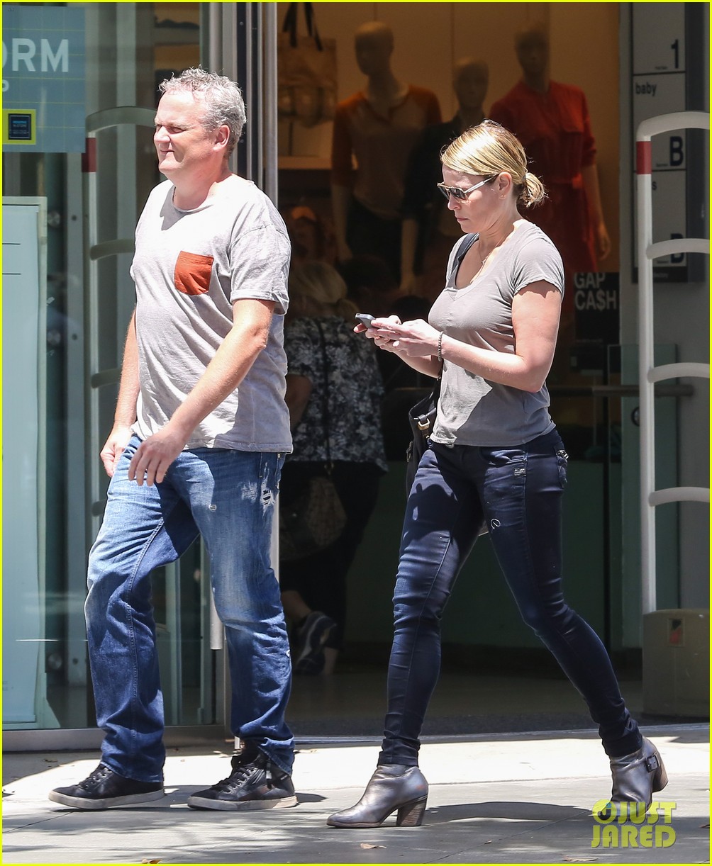 Chelsea Handler Sets Date for First Netflix Comedy Special!: Photo ...