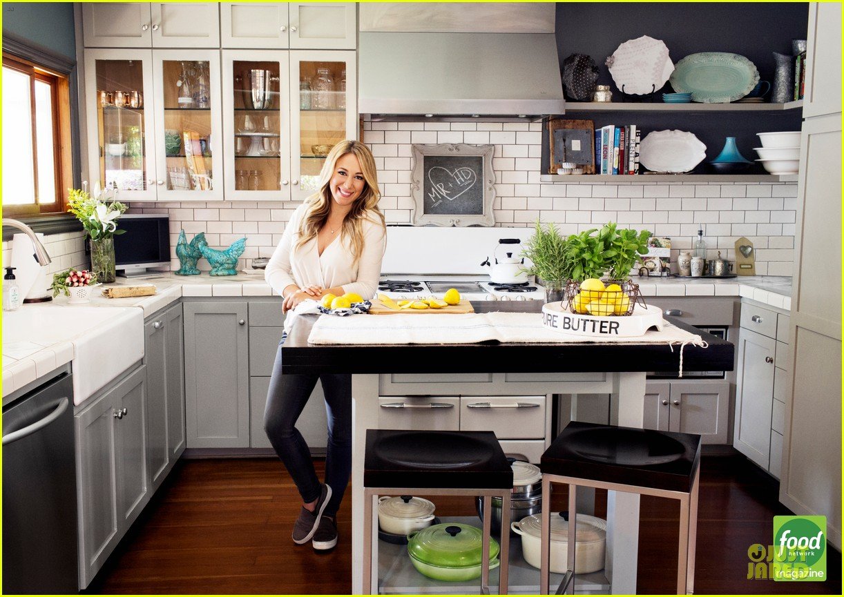 Haylie Duff Shows Her Love For Cooking in 'Food Network'!: Photo ...