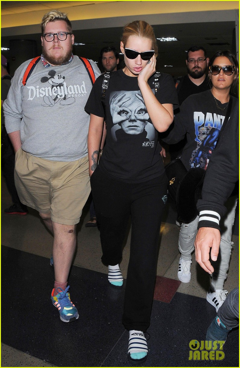 Iggy Azalea: It's Difficult Being a Female Rapper, But I Love It: Photo ...